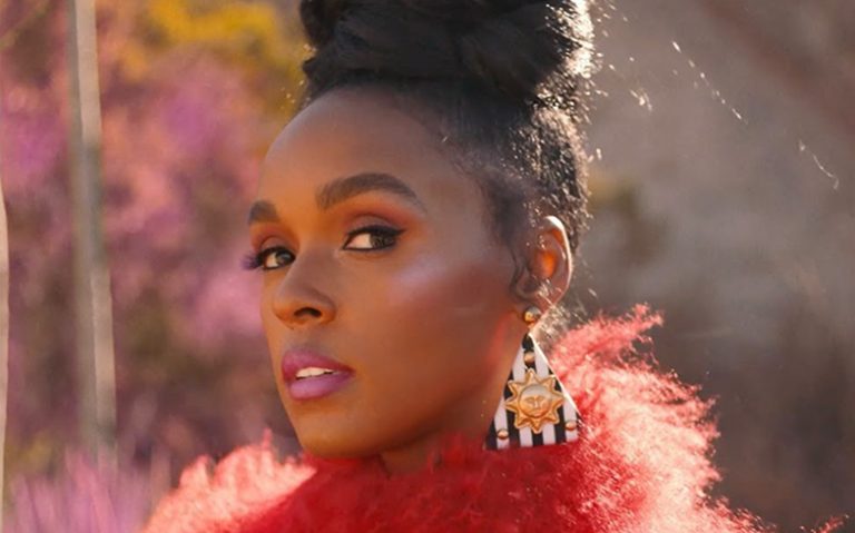 Janelle Monáe officially comes out as queer Janelle Monáe officially comes out as queer