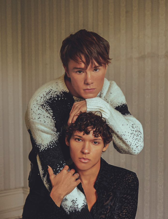 Young Royals stars pitch idea for Heartstopper crossover: "It would be ...