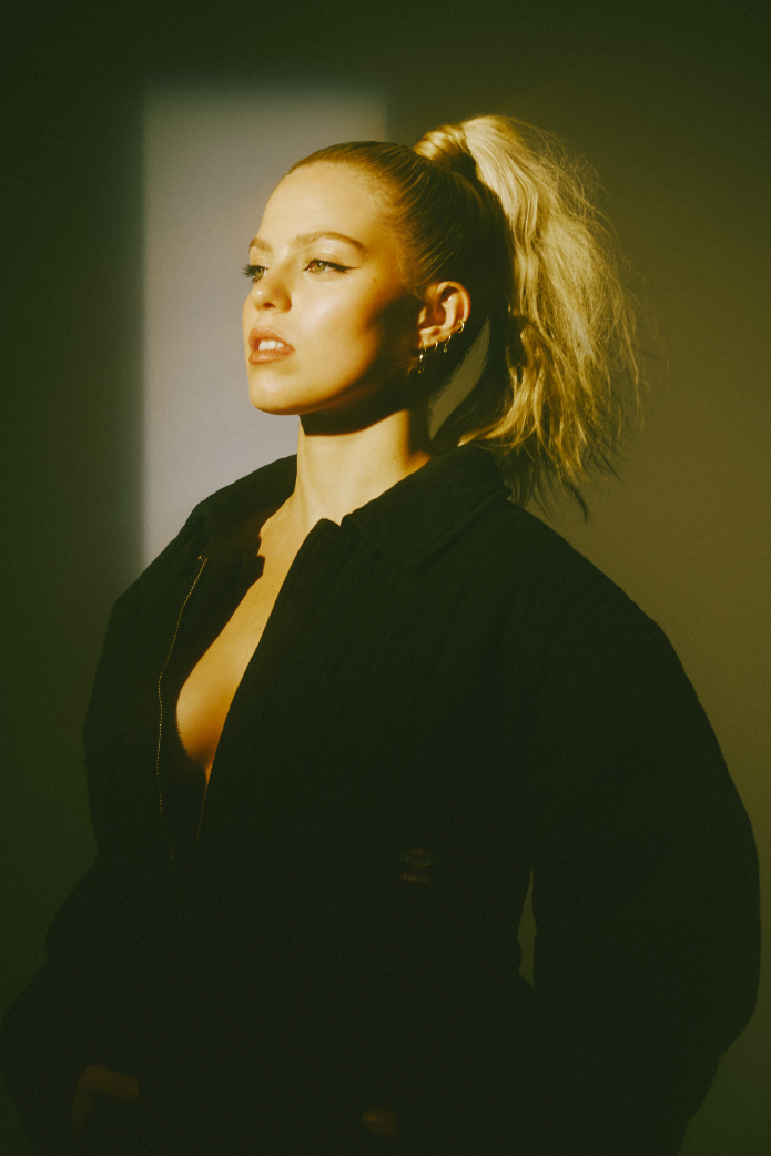 Reneé Rapp: "I’m not afraid of what people say to me anymore”