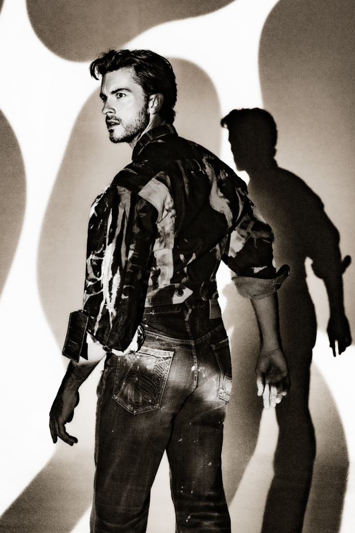 Jonathan Bailey: 'Fellow Travelers is the gayest show I could find'